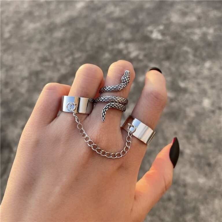 Rings – Silver Snake Connected Chain - VIEZ